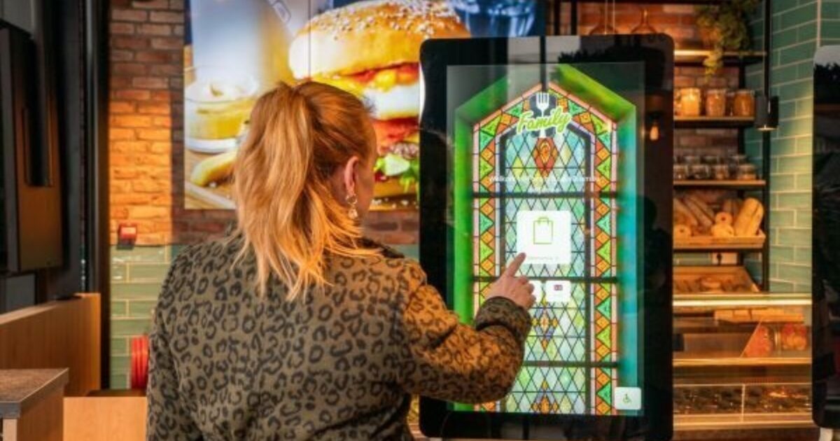 Selfservice als oplossing personeelstekort horeca? | Blog Eijsink